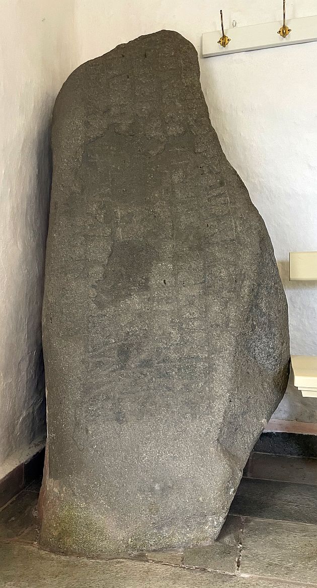 Skivum-Runenstein-Historie